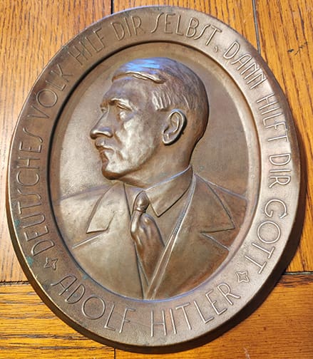 ORIGINAL 7x9 INCHES ADOLF HITLER BRASS PLAQUE | OD43